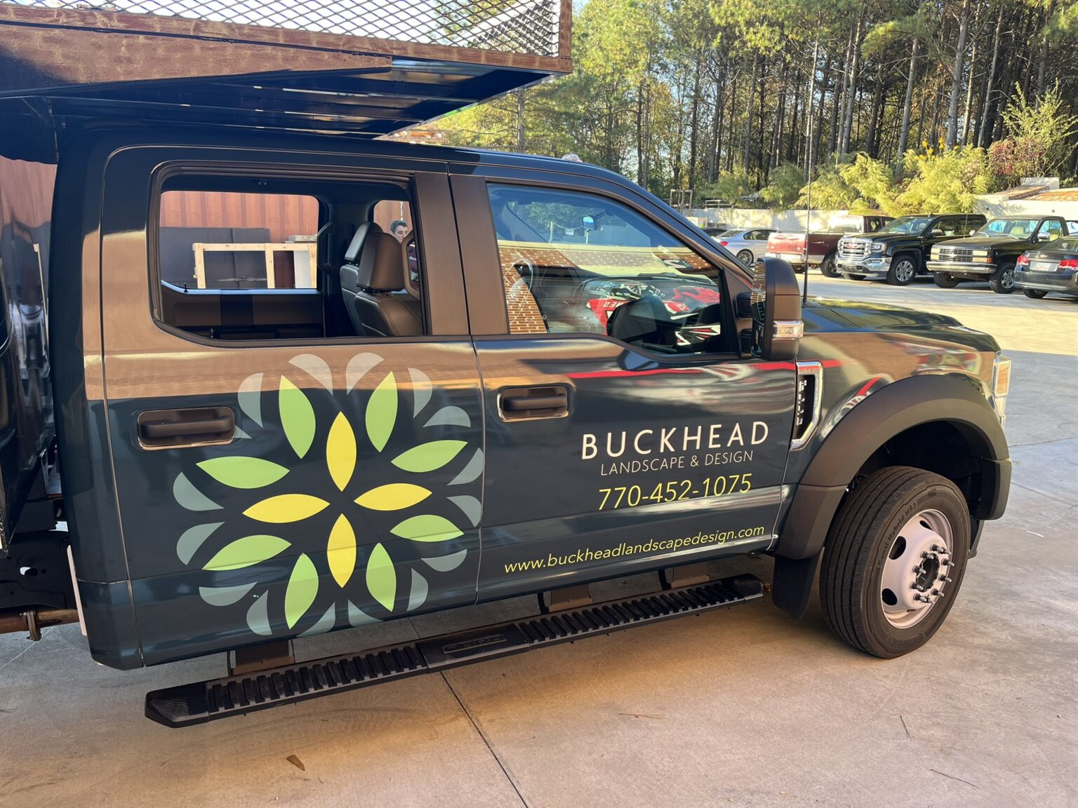 Atlanta Sign Company: Your One-Stop Shop for Custom Signage